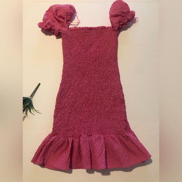 Zara | Dresses | Zara Pink Square Neck Dress With Puff Sleeves Flounced ...
